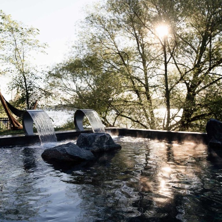 Thermal experience and massage therapy - Strøm Nordic Spa